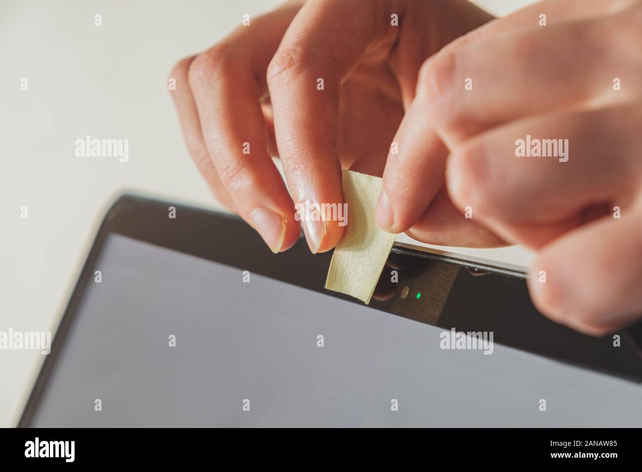 Using webcam hi-res stock photography and images - Alamy