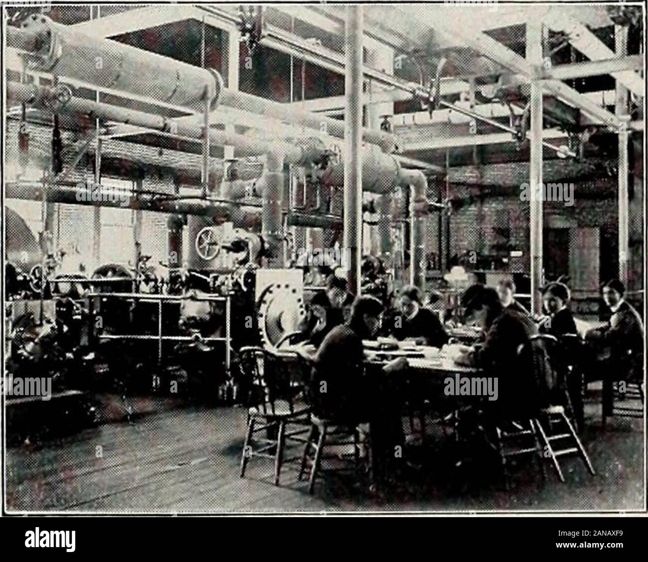 Steam expansion experiments hi-res stock photography and images - Alamy