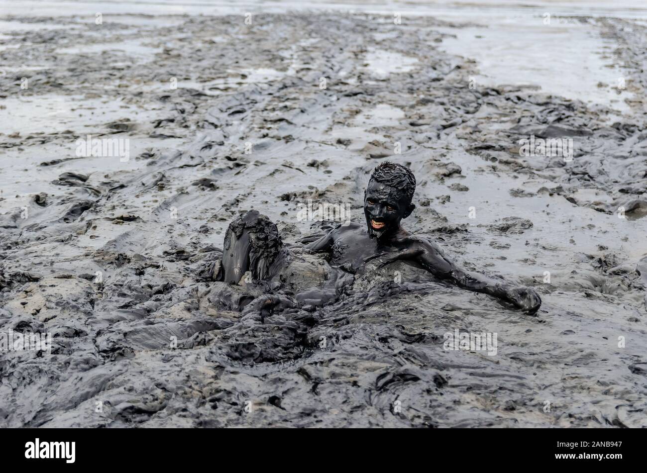 "Mud Block" is a carnival block where people have fun, fantasize and ...