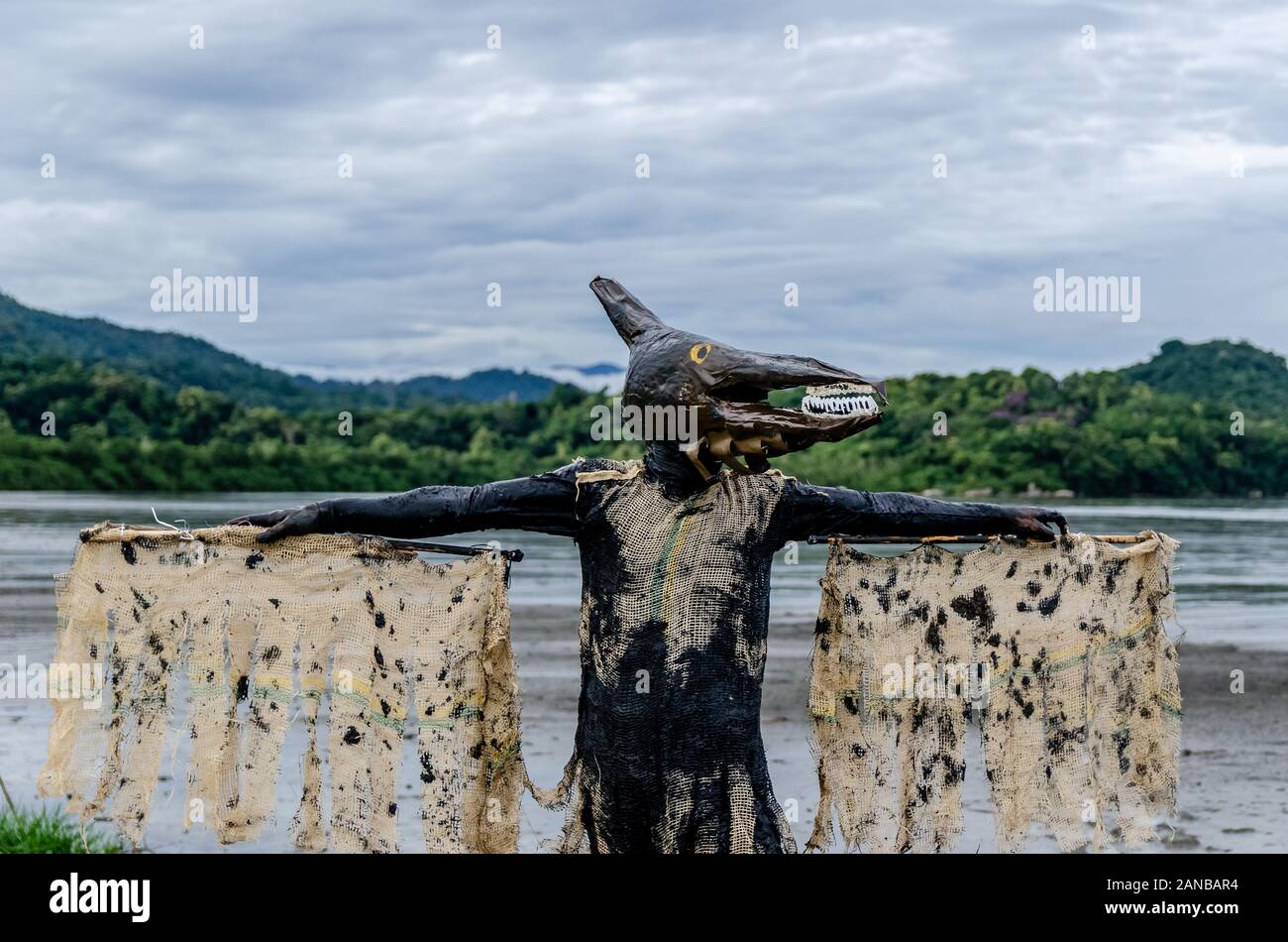 "Monstrous" costumes in the "mud block", a carnival block in the city ...