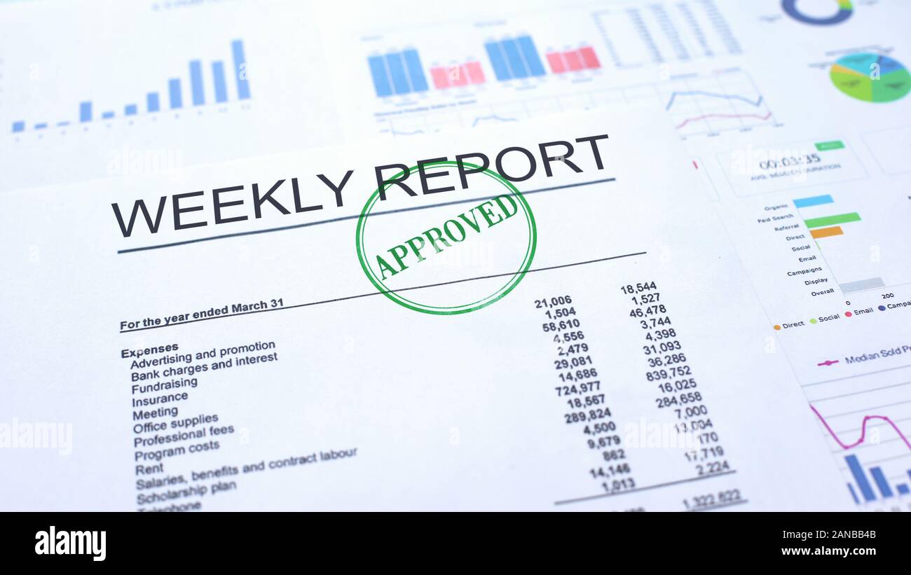 Weekly report hi-res stock photography and images - Alamy