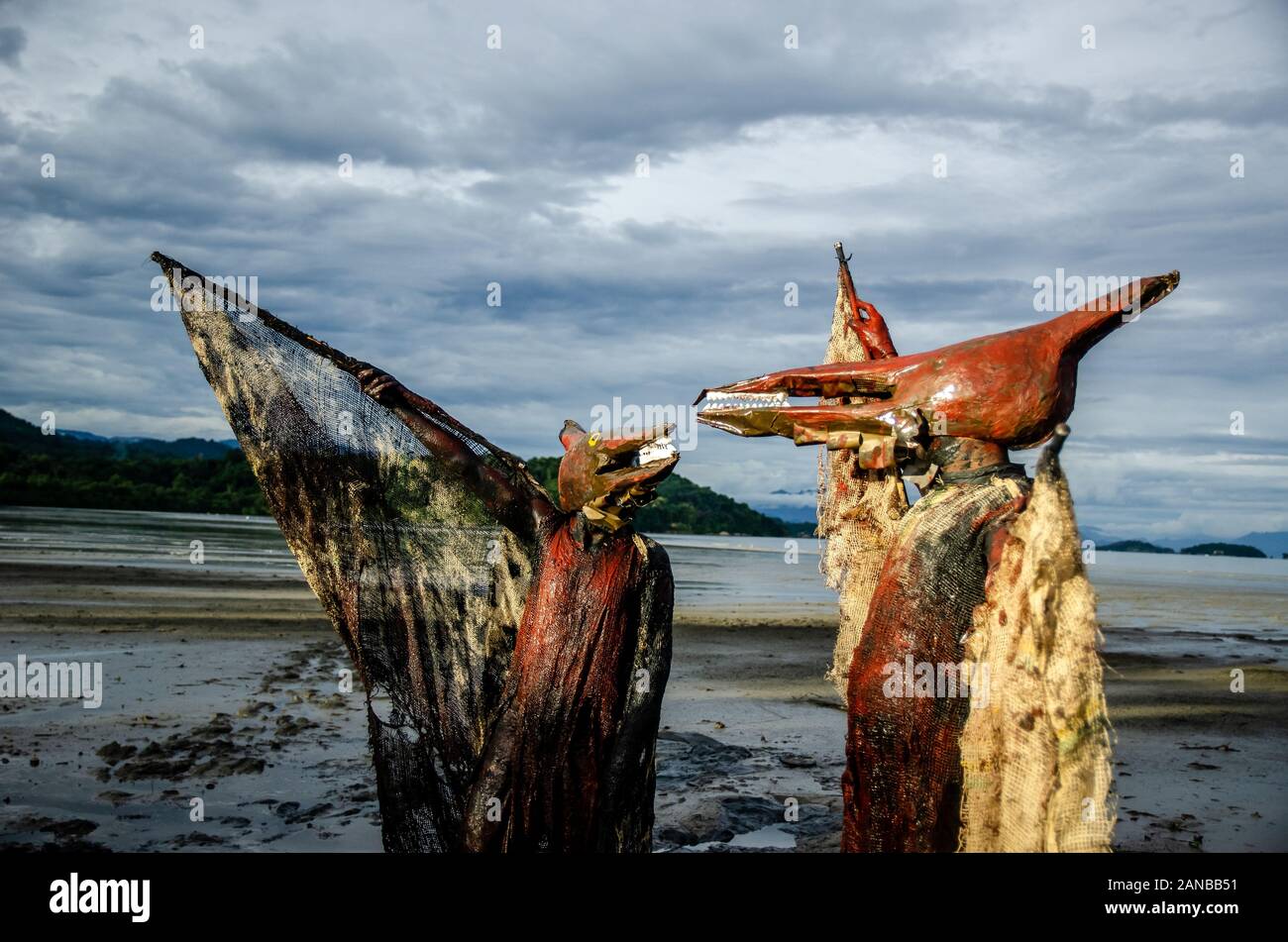 "Monstrous" costumes in the "mud block", a carnival block in the city ...