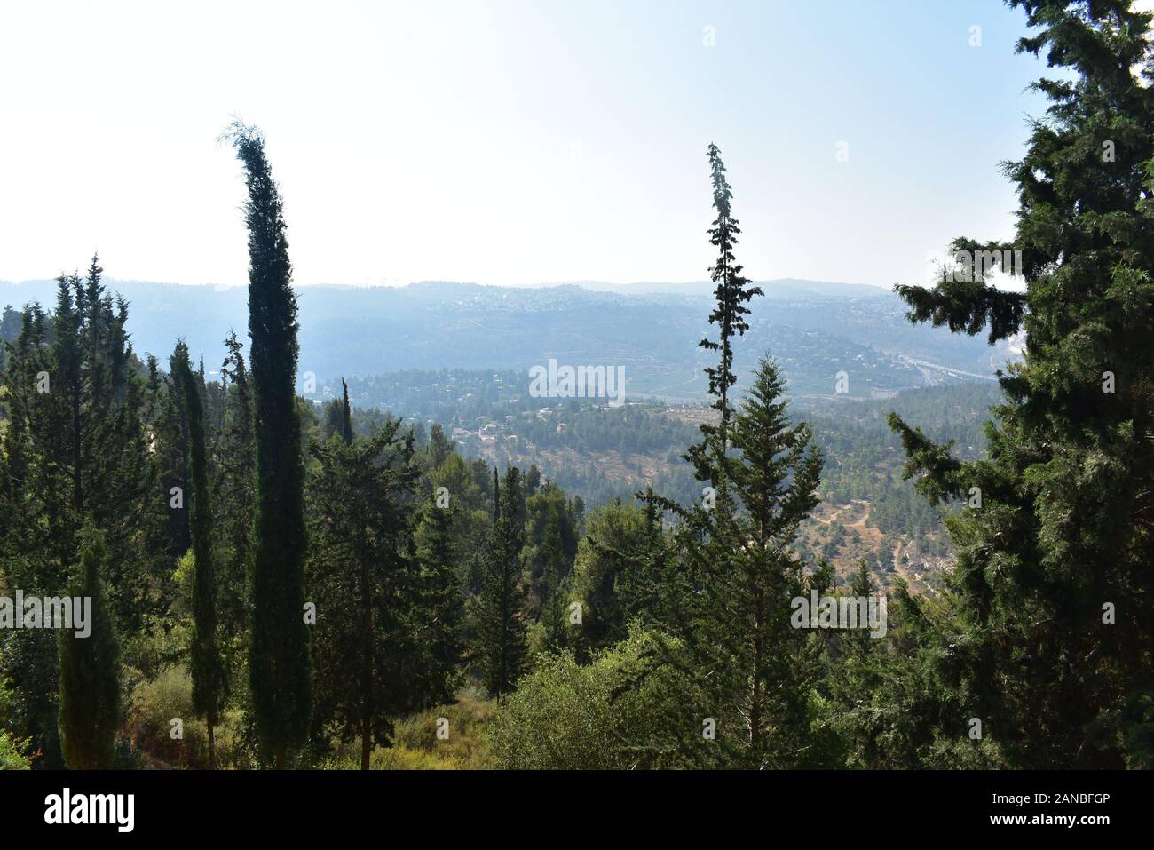 Jerusalem mountains hi-res stock photography and images - Alamy