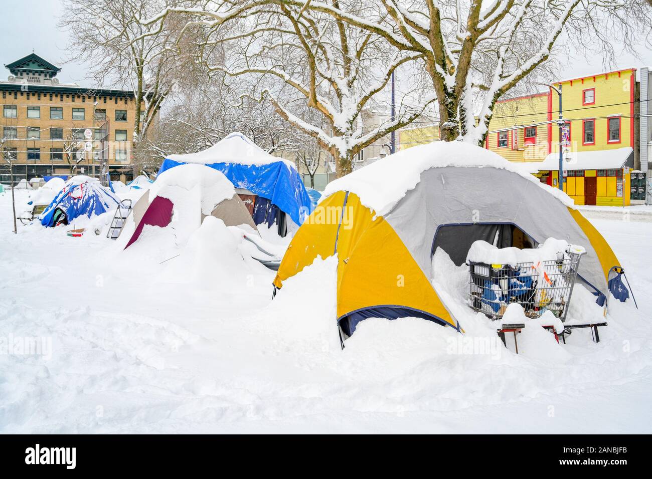 Homeless camp hi-res stock photography and images - Alamy