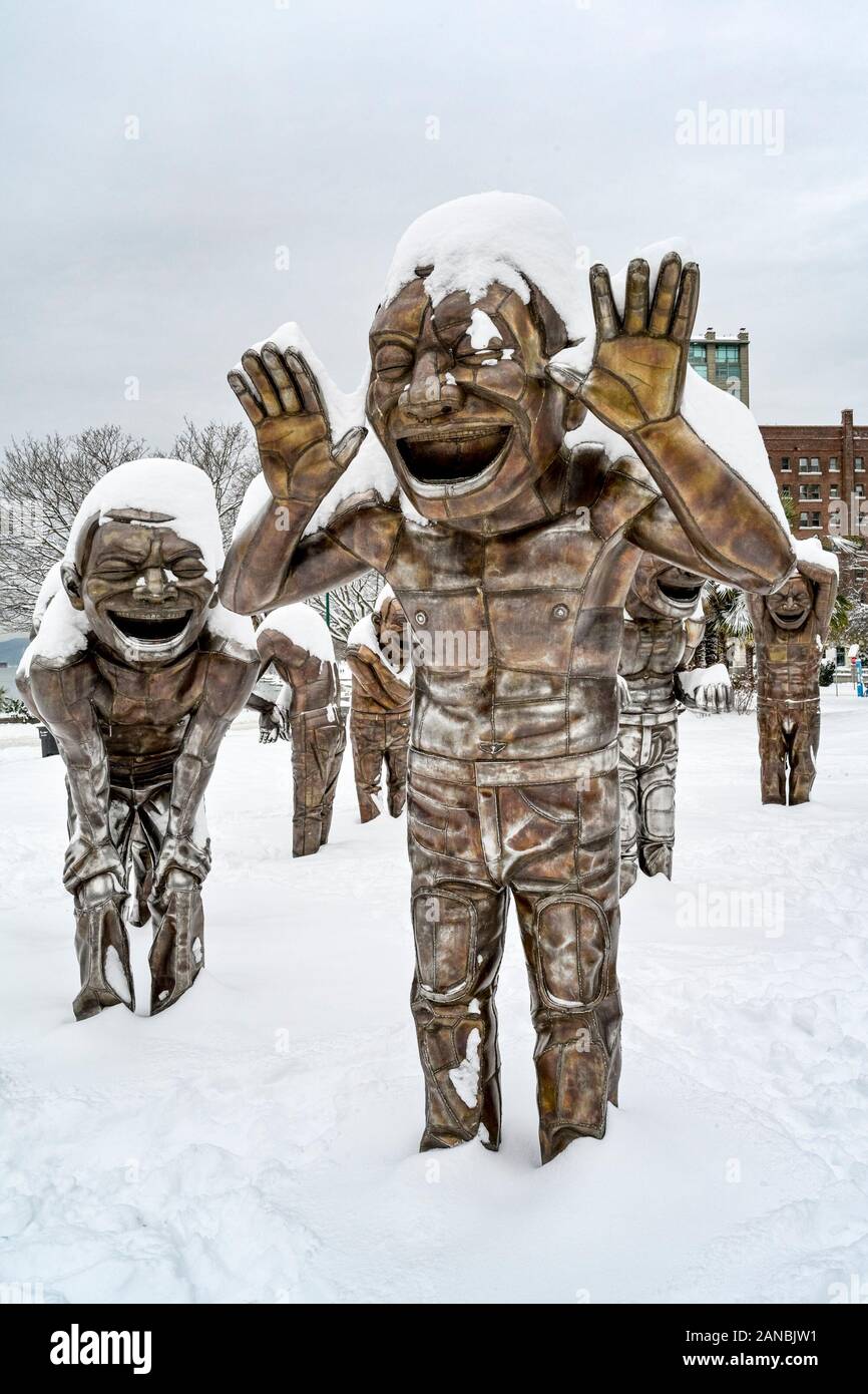 Vancouver laughing sculpture hi-res stock photography and images - Alamy