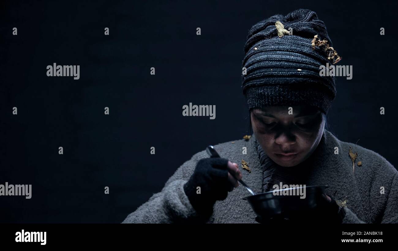 Starving person hi-res stock photography and images - Alamy