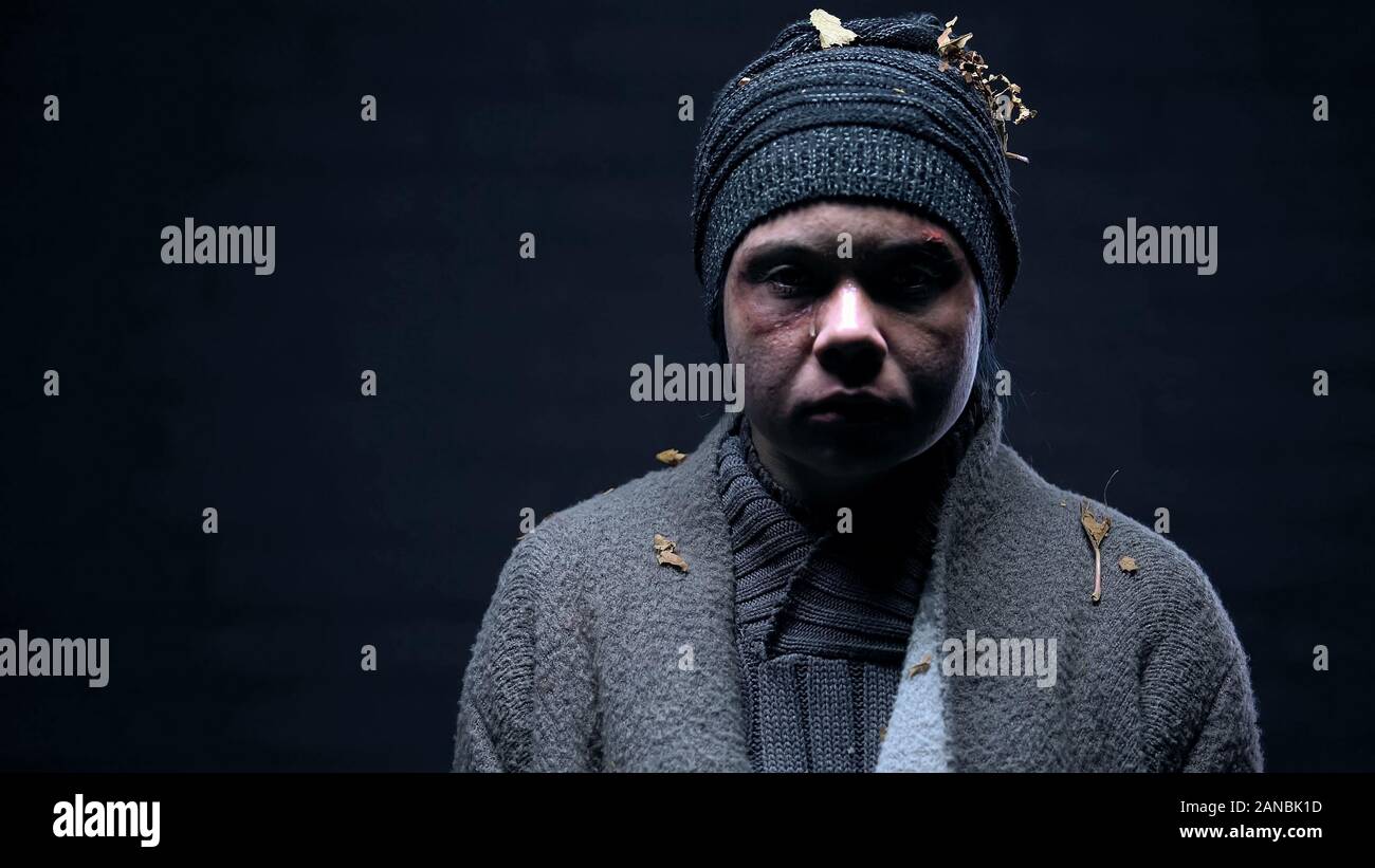 Sad woman crying on street hi-res stock photography and images - Alamy