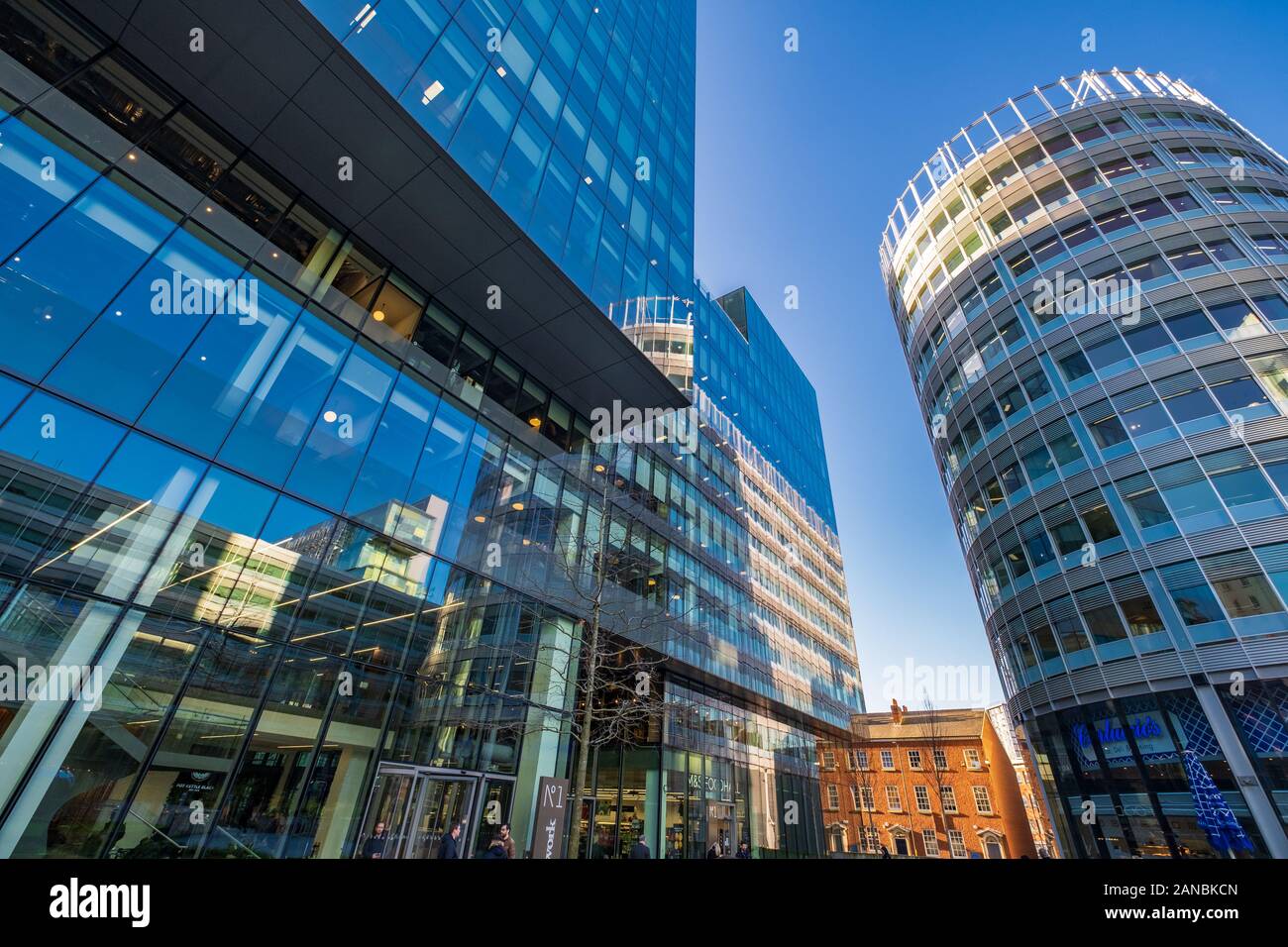 2000s building design hi-res stock photography and images - Alamy