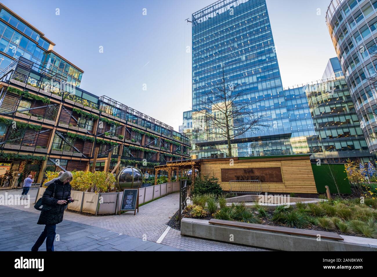2000s building design hi-res stock photography and images - Alamy