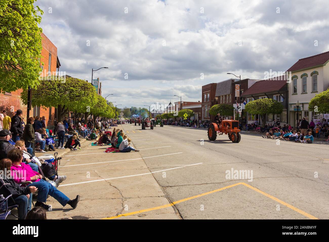 Pella tulip festival hi-res stock photography and images - Alamy