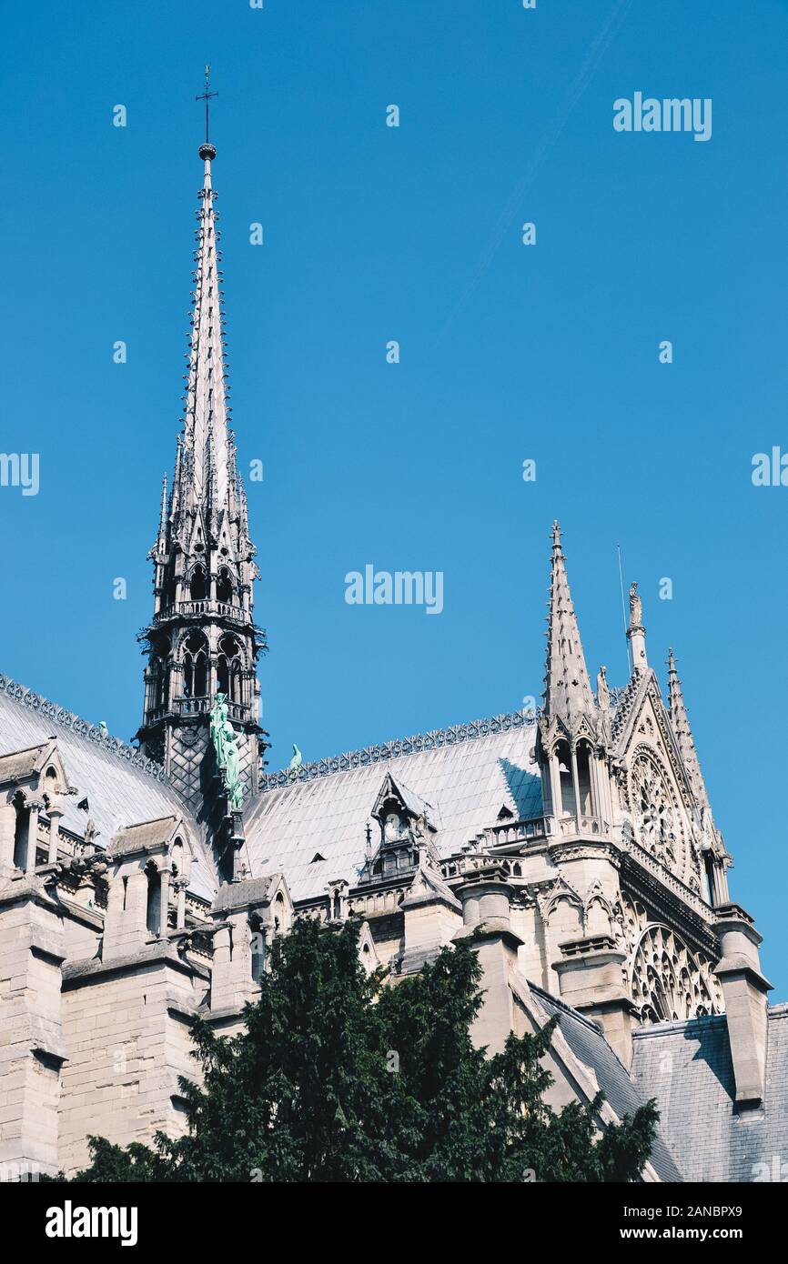Paris cathedral pinnacle hi-res stock photography and images - Alamy