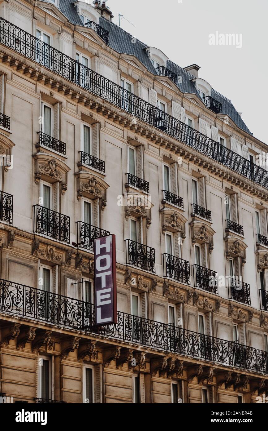 Facade of a typical french building Stock Photo - Alamy
