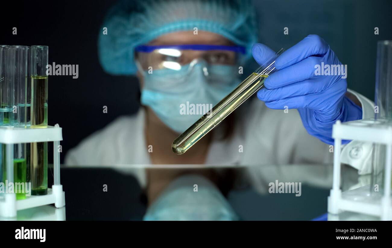 Extraction tube hi-res stock photography and images - Alamy