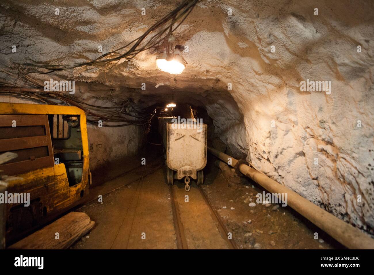 Underground mining tunnel entrance hi-res stock photography and images ...