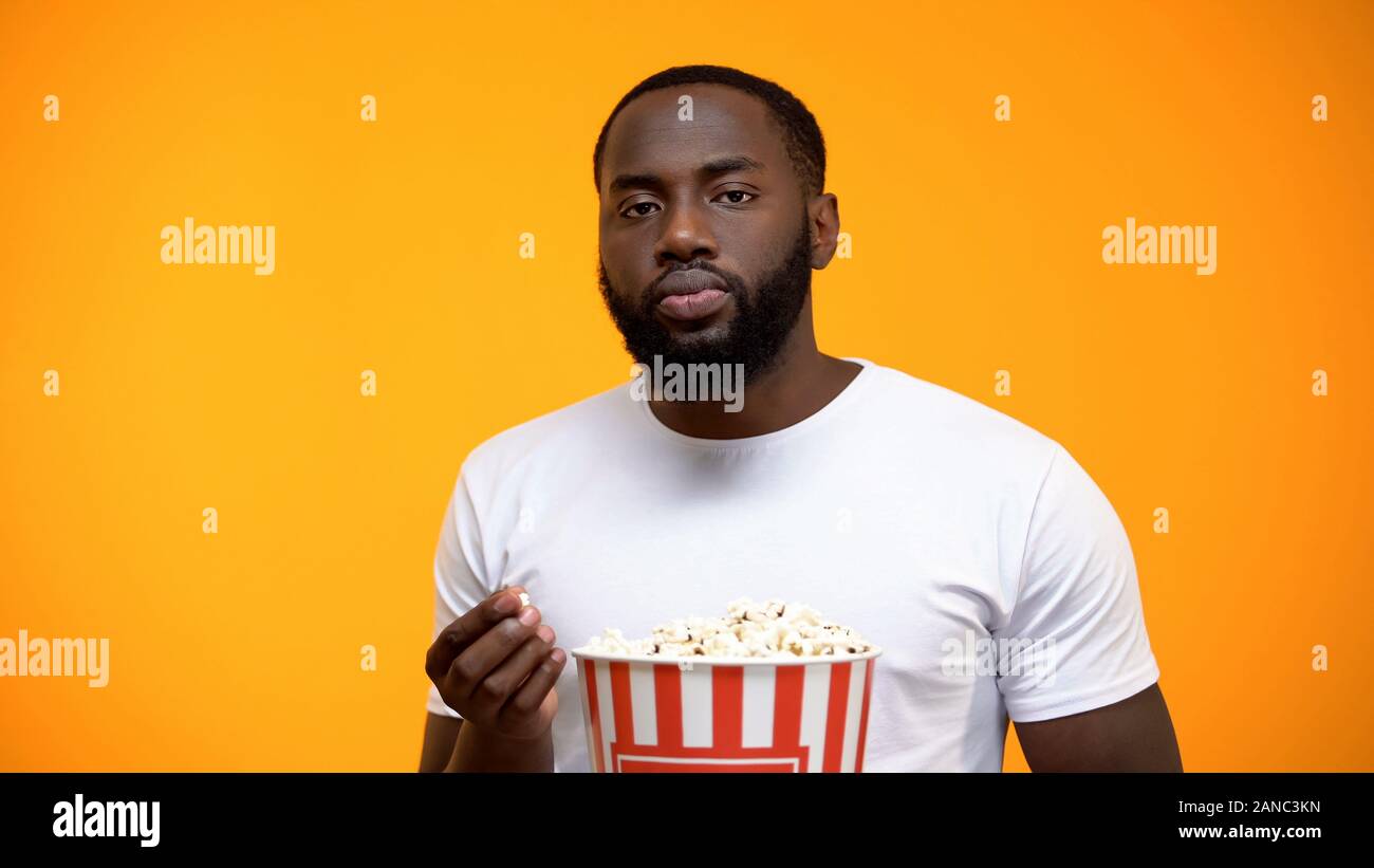 Bored movie audience hi-res stock photography and images - Alamy