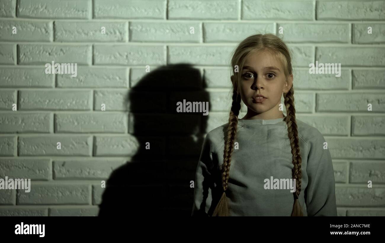 Girl crime criminal kidnapping hi-res stock photography and images - Alamy