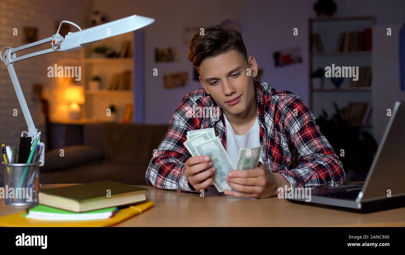 Schoolboy counting hi-res stock photography and images - Alamy