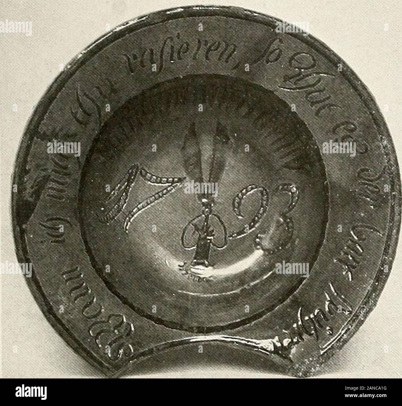 Lead glazed pottery hi-res stock photography and images - Alamy