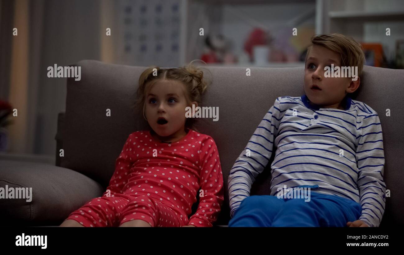 Our little sister film hi-res stock photography and images - Alamy