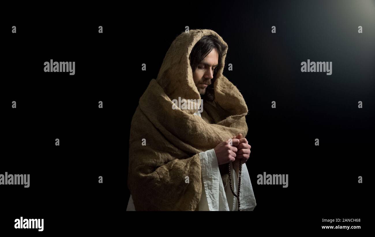 Jesus praying with rosary for mortal people sins expiation, messiah ...