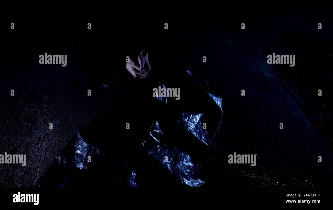 Corpse package hi-res stock photography and images - Alamy