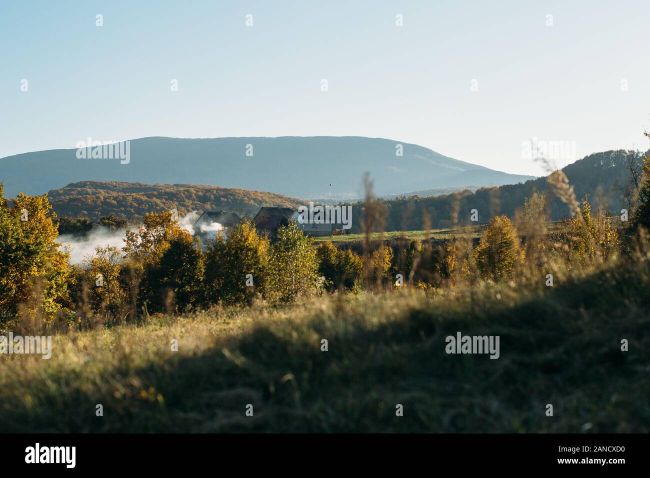 Hills and small mountains hi-res stock photography and images - Alamy