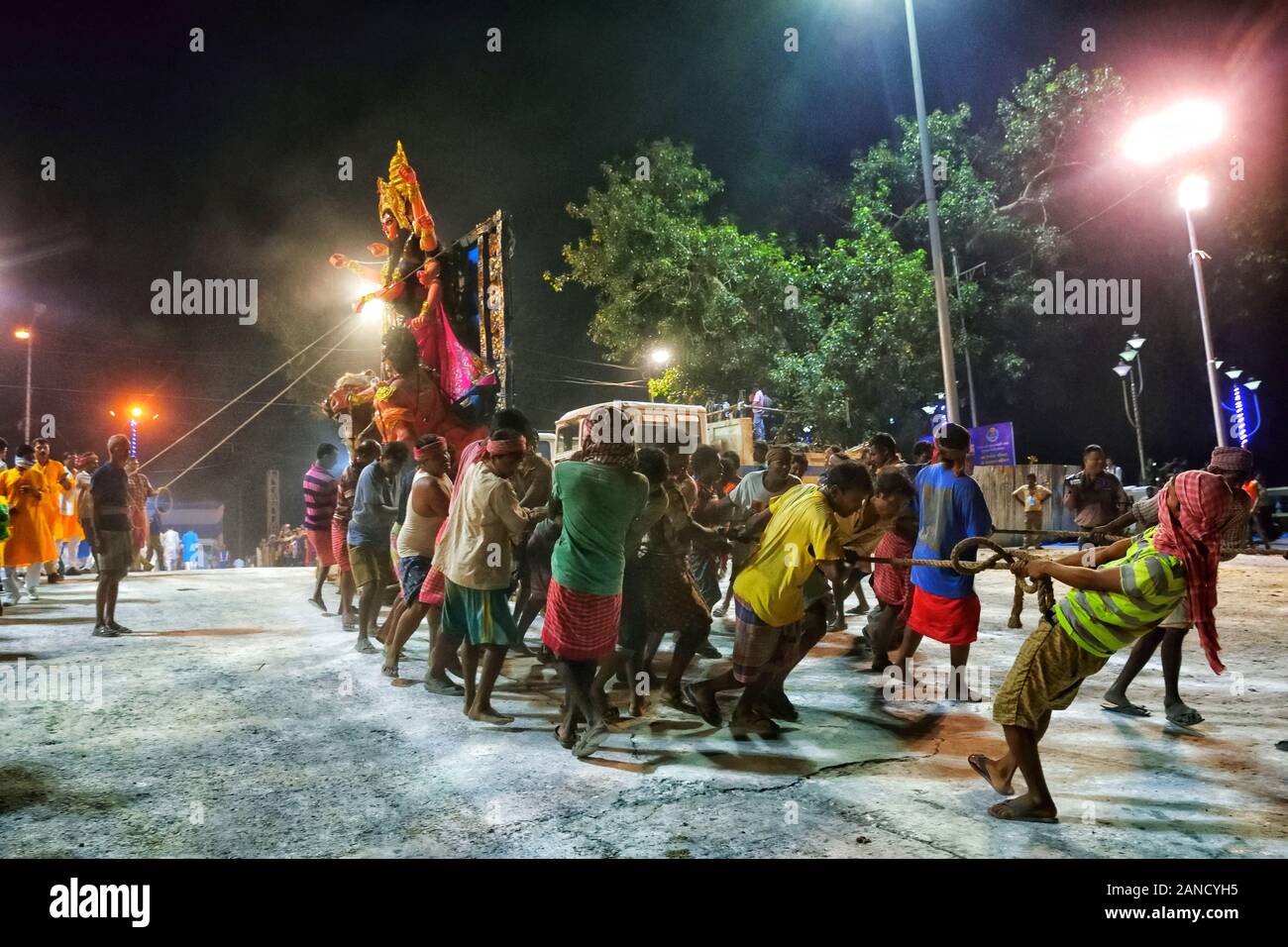 People are taking an Idol of Hindu Goddess Durga at riverside for ...