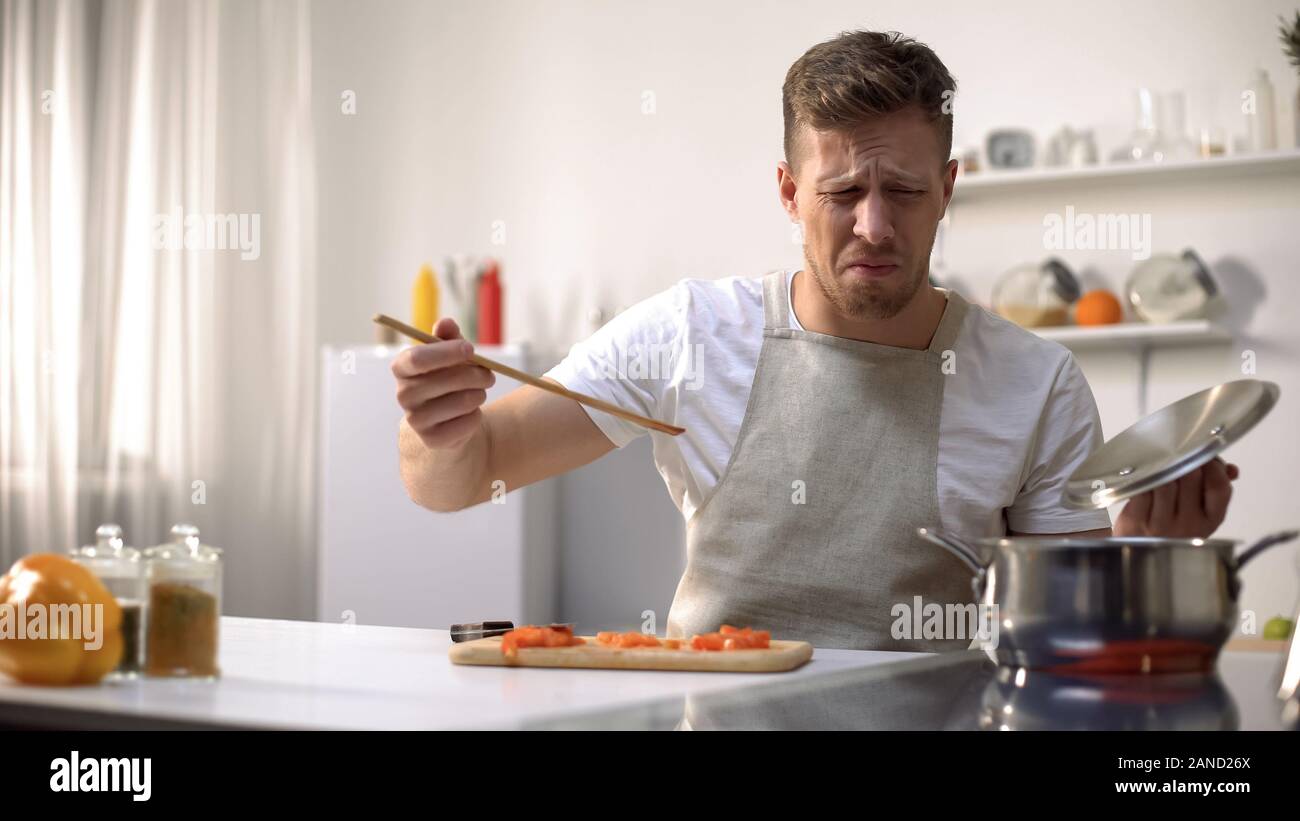 Disgusted face hi-res stock photography and images - Alamy