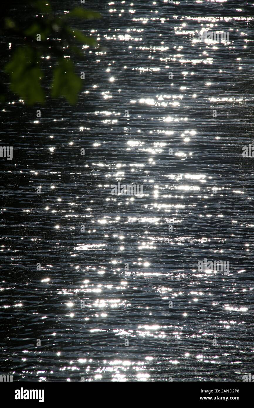 Water glittering in sun hi-res stock photography and images - Alamy