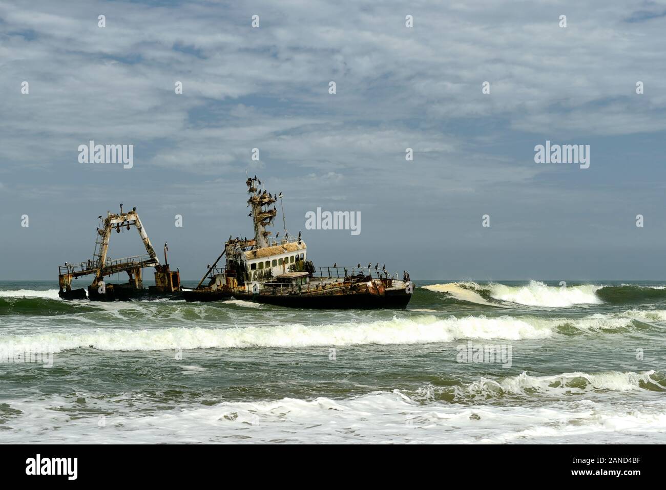 shipwreck,wreck,fishing trawler Zeila,MFV Zeila,Skeleton Coast,Henties ...