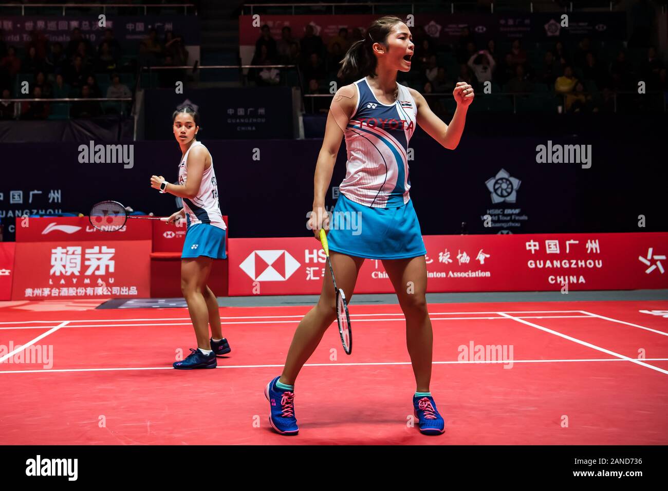 Thai professional badminton players Jongkolphan Kititharakul and ...