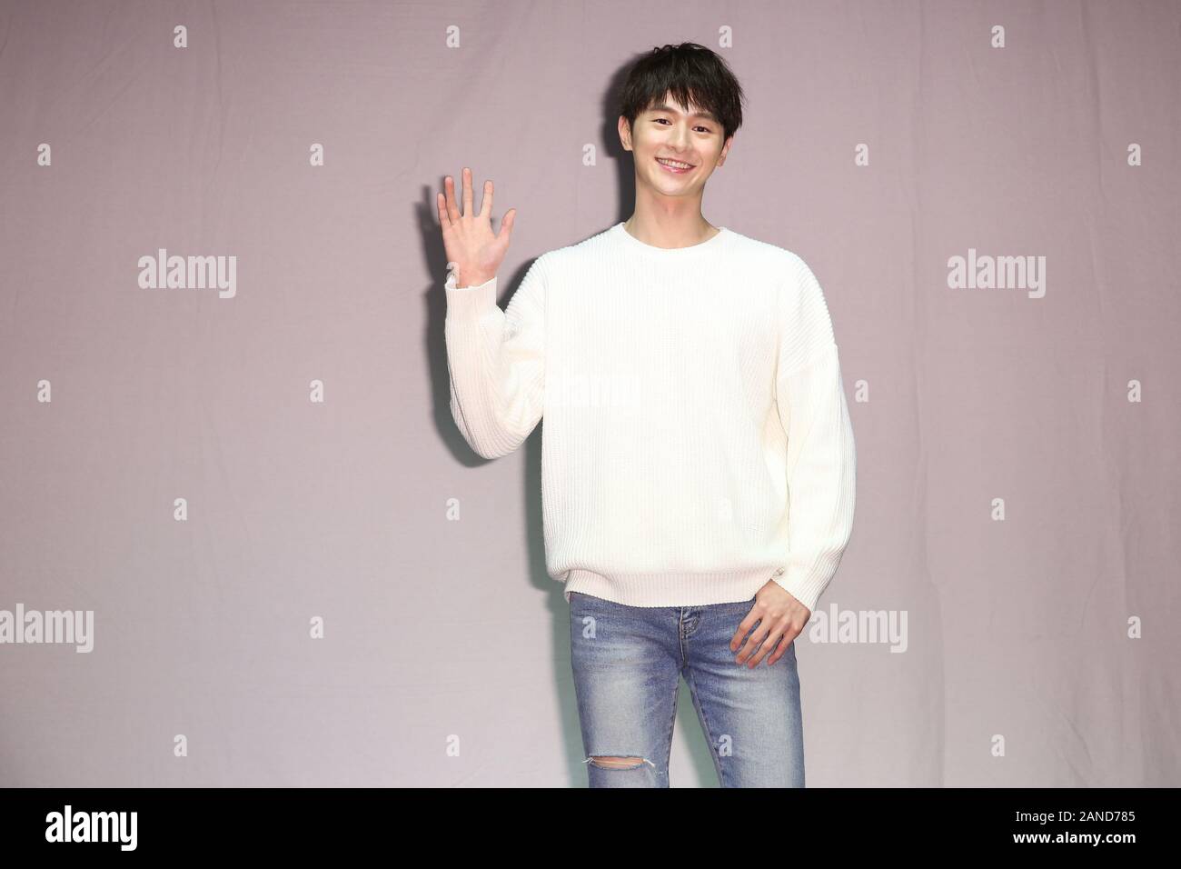 --FILE--**TAIWAN OUT**Chinese actor Derek Chang Hsuan-jui shows up at ...