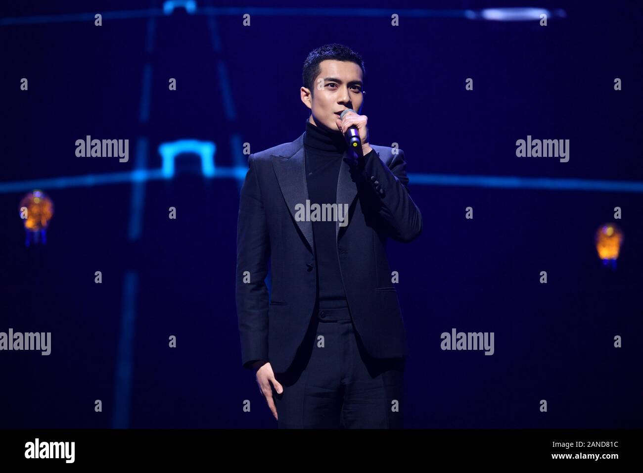 --FILE--Chinese actor Han Dongjun, also known as Elvis Han, sings at ...