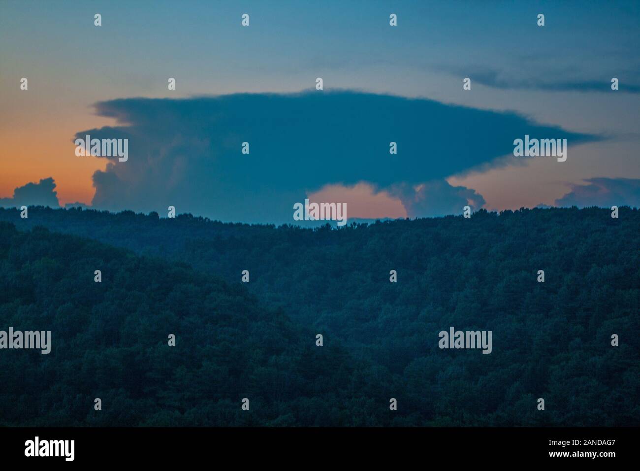 Gorge Overlook Sunset, Mohican State Park, Ohio Stock Photo - Alamy
