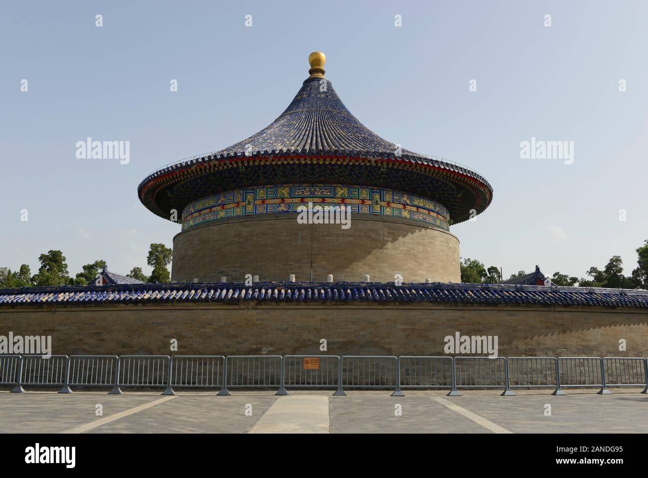 Imperial Vault of Heaven building near Circular Mound Altar in the ...
