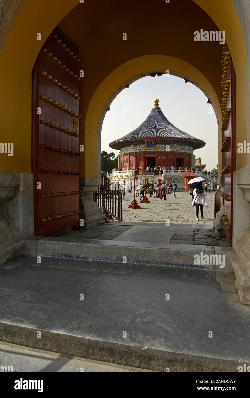 The Imperial Vault of Heaven in the Temple of Heaven complex, Beijing ...