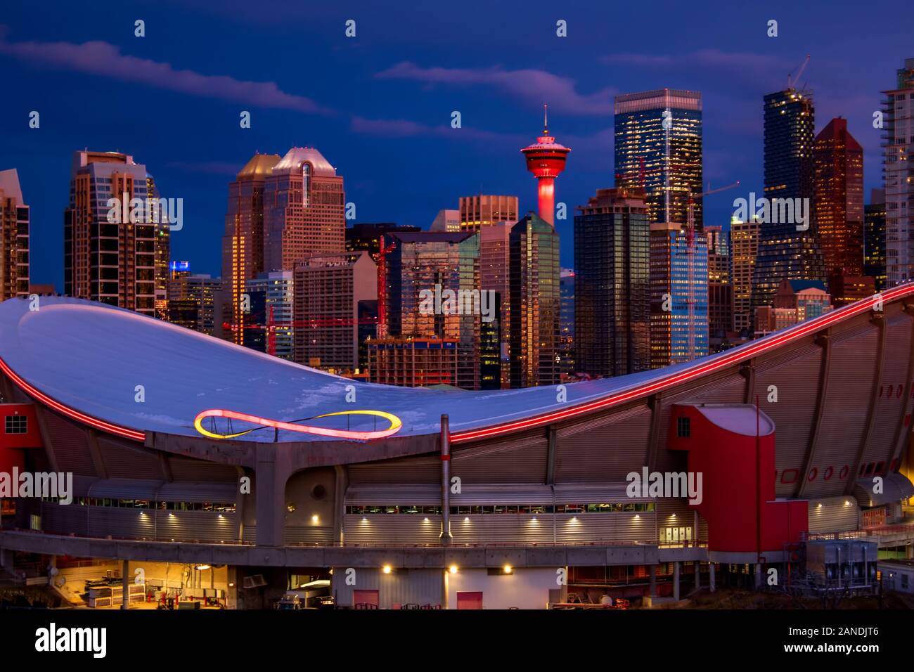 Calgary landmarks hi-res stock photography and images - Alamy