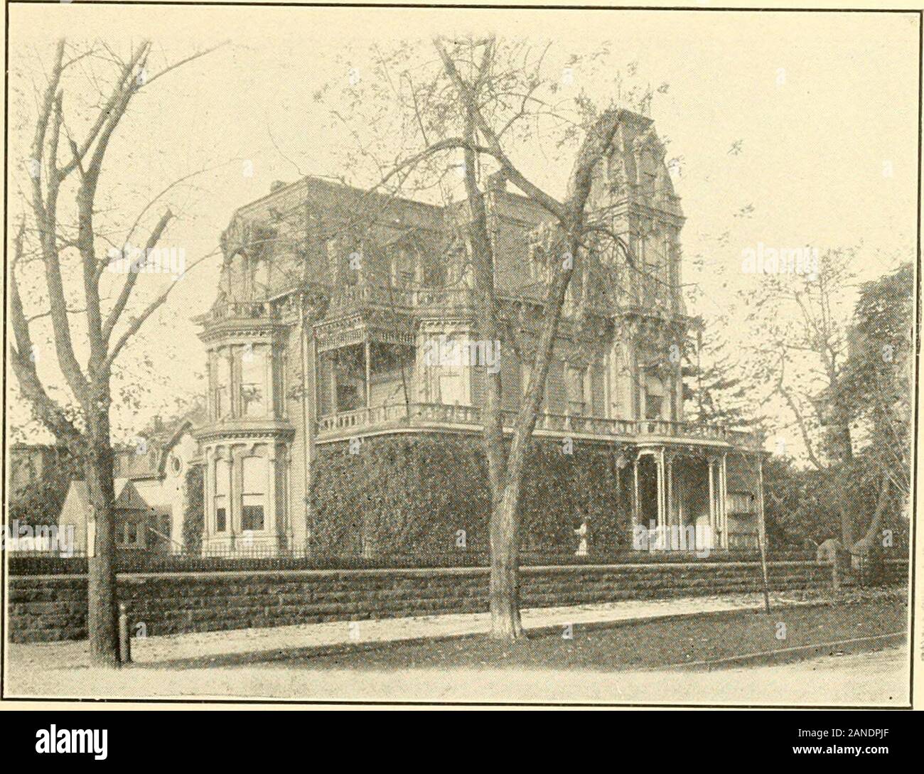 City new brunswick history homes hi-res stock photography and images ...