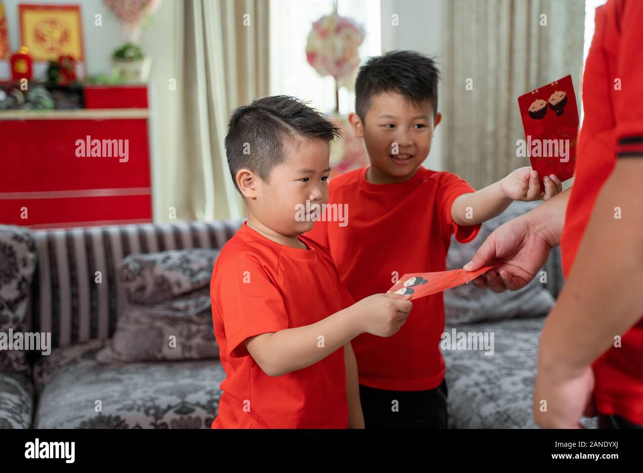 Ang pao hi-res stock photography and images - Alamy