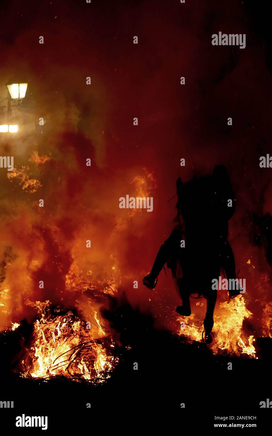 Rite de purification hi-res stock photography and images - Alamy