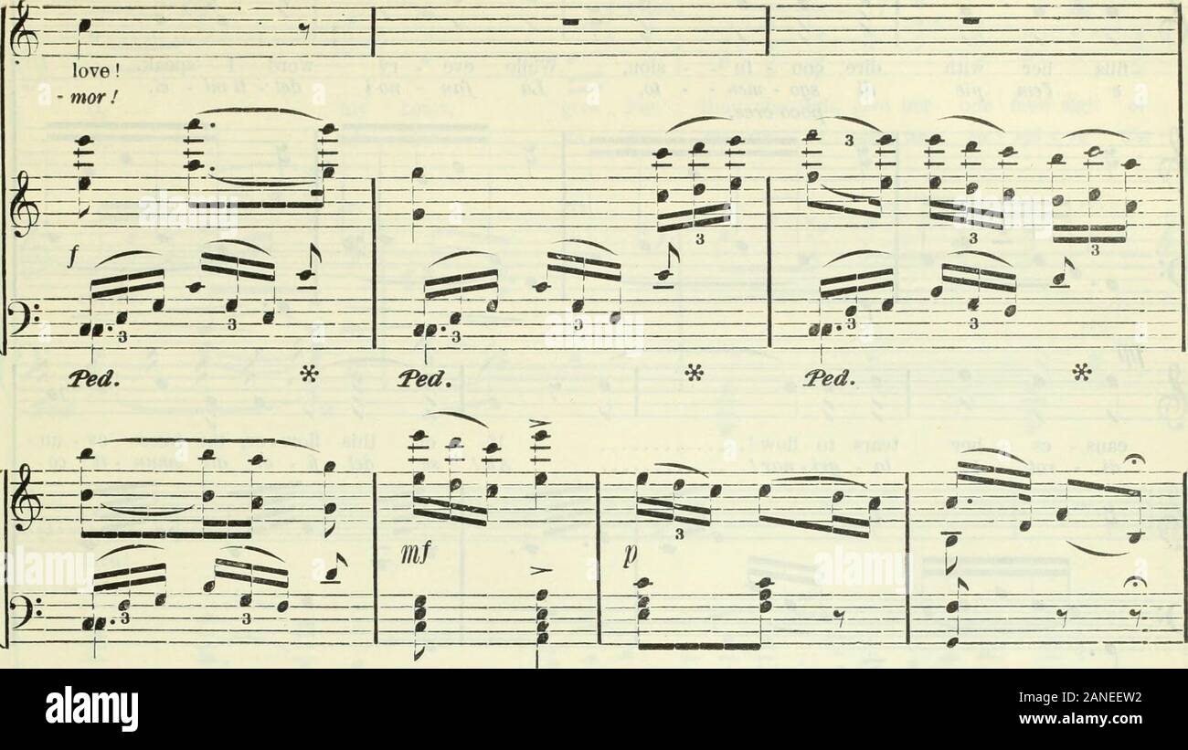 Opera mignon hi-res stock photography and images - Alamy