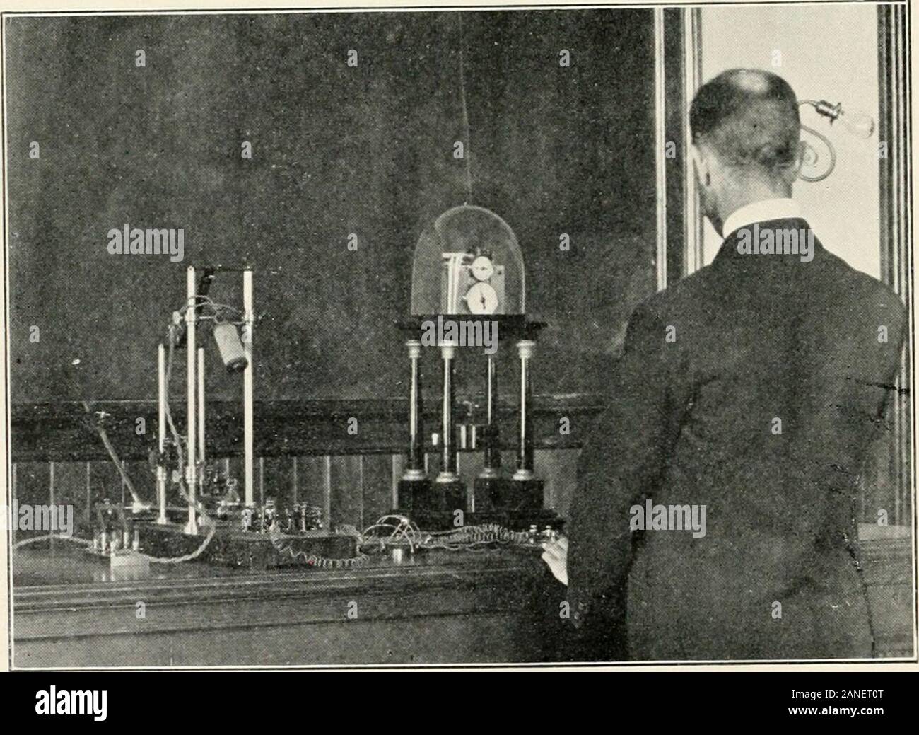 Manypictures hi-res stock photography and images - Alamy