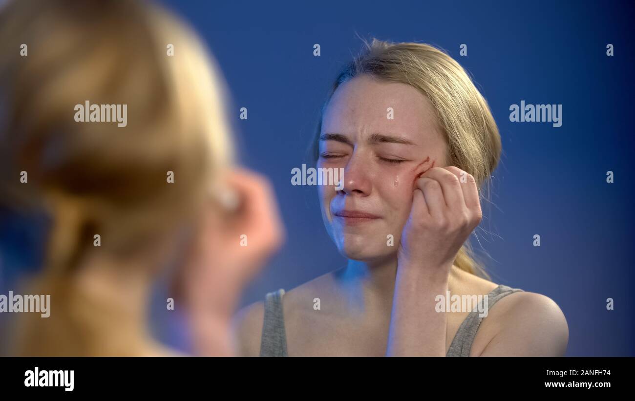 Teen mirror reflection sad hi-res stock photography and images - Alamy