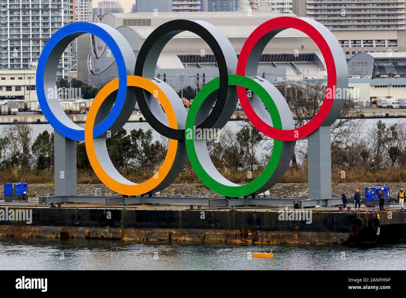 Tokyo, Japan. 17th Jan, 2020. Giant Olympic Rings carried by a salvage ...