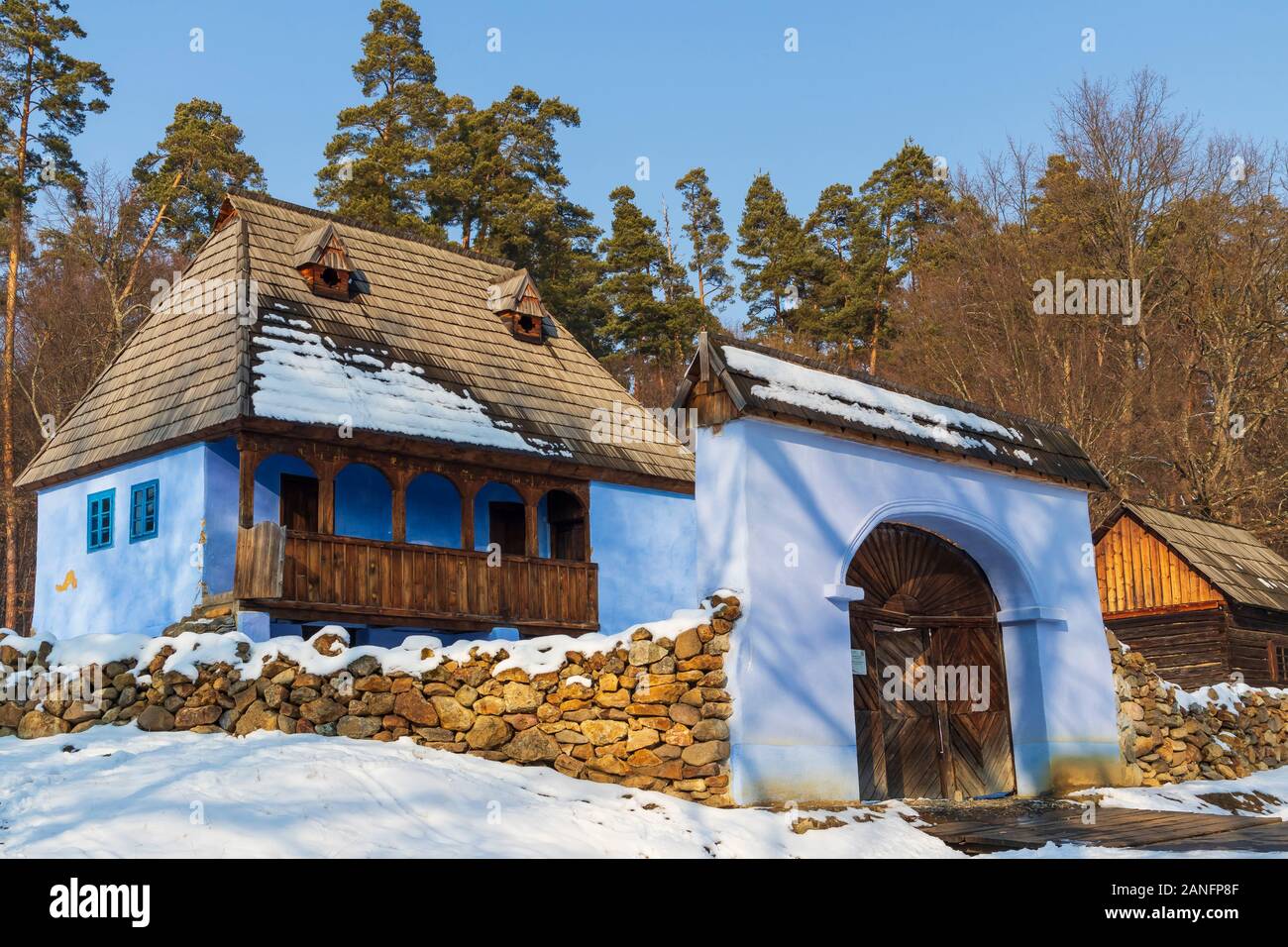 Traditional Romanian village houses. Romanian traditional architectural ...