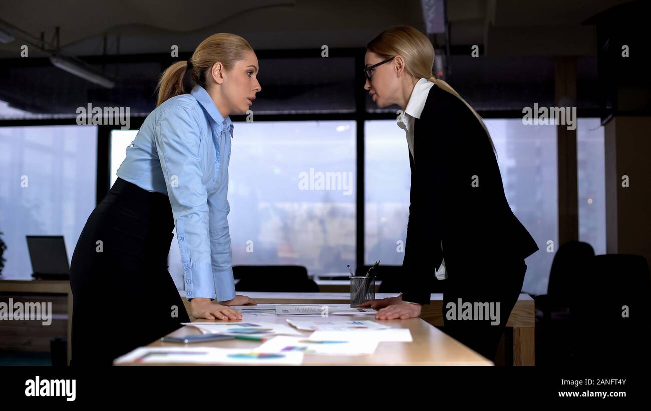 Disagreeable hi-res stock photography and images - Alamy