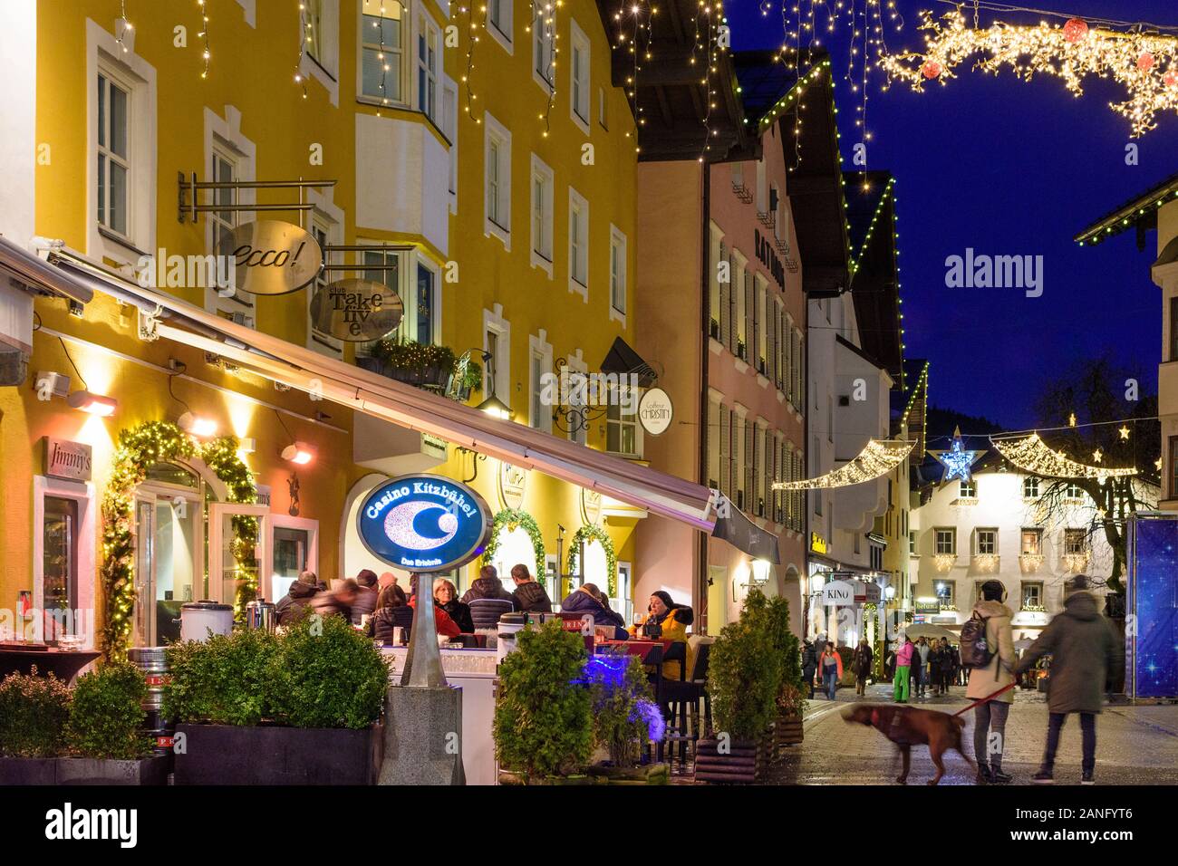 Kitzbühel: Old Town, pedestrian zone in Kitzbühel, Tirol, Tyrol ...
