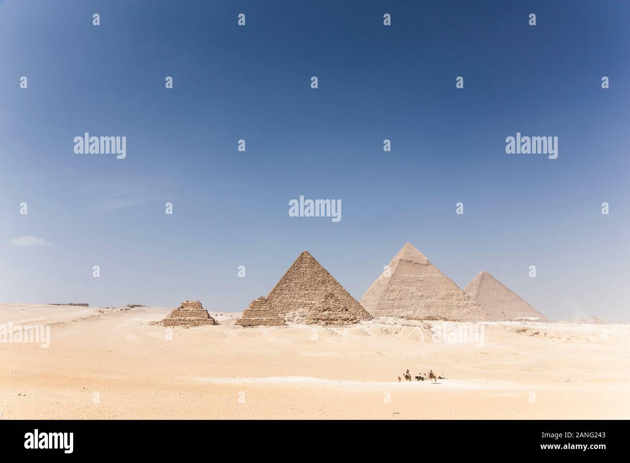 Egypt landforms landscape natural hi-res stock photography and images ...