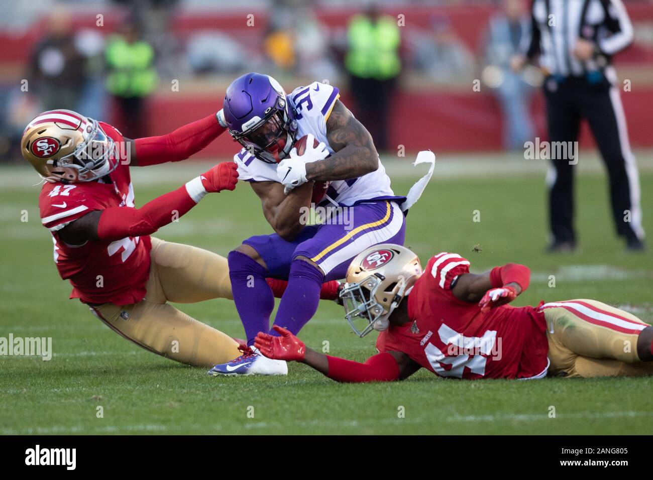 Elijah lee hi-res stock photography and images - Alamy