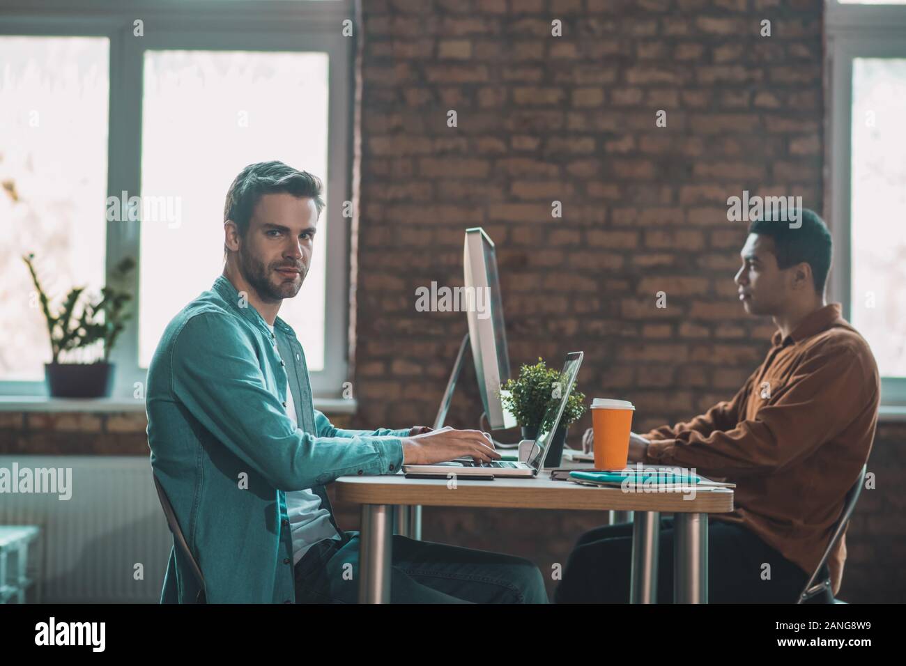 Opposite start hi-res stock photography and images - Alamy